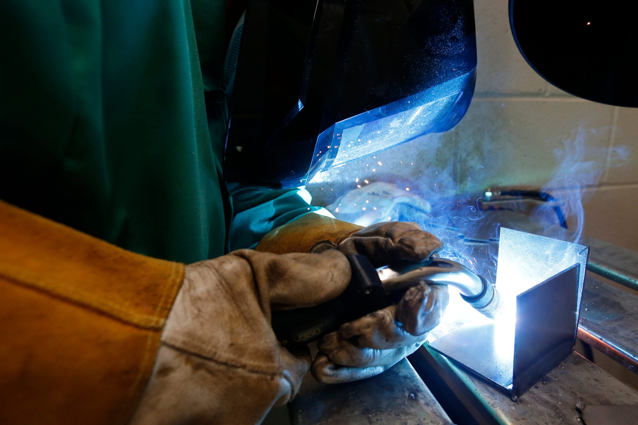 Efficiency in Metal Fabrication Workflows | Blog | IMH Products